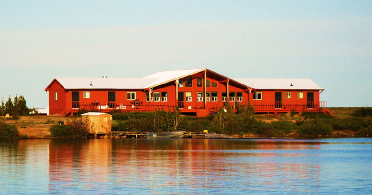 Manitoba Hunting and Fishing Lodge | The Lodge at Little Duck